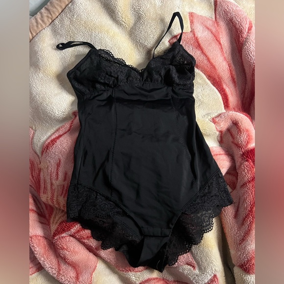 H&M | Intimates & Sleepwear | Hm Black Lace Full Body Con Shapewear ...